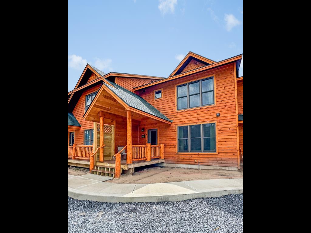 Townhome O2 - Luxury Waterfront Home on 4th Lake | Lake Front | Inlet, NY
