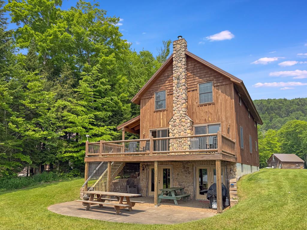 Fairview Lodge on 4th Lake | Lake Front | Old Forge, NY