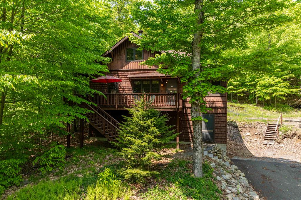 Evergreen Lodge Old Forge | Up on the Hill | Old Forge, NY